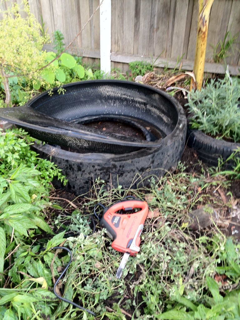 How to Build a Tire Pond for Your Garden – Step-by-Step Guide – Ground ...